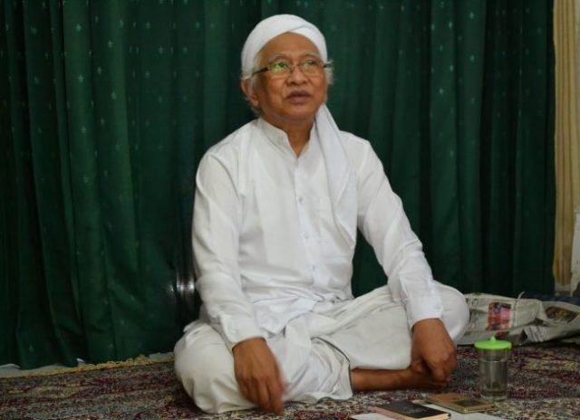Gus Mus: Santri Adalah Hamba Yang Bersyukur | IslamRamah.co Gus Mus: Santri Adalah Hamba Yang Bersyukur | IslamRamah.co
