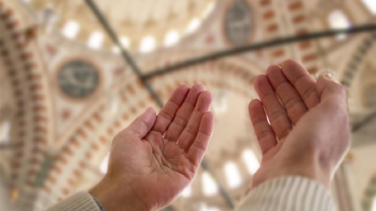 Mengencangkan Doa di Akhir Ramadhan | IslamRamah.co