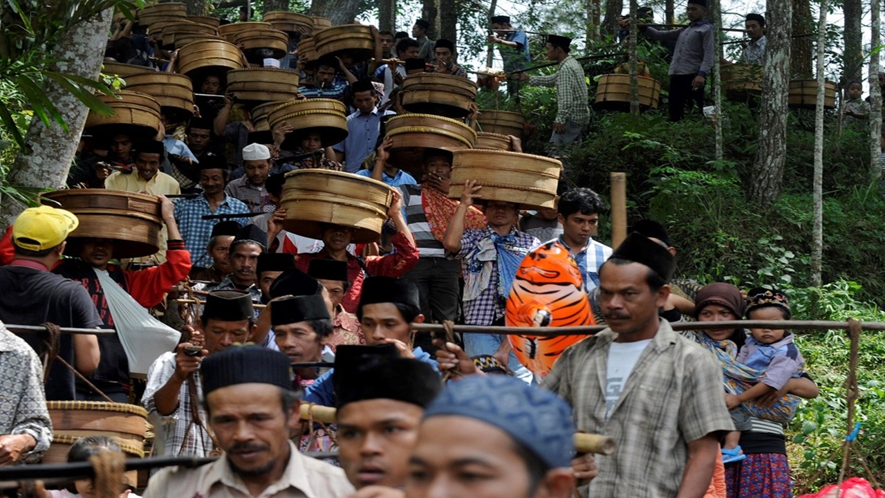 Nyadran, Ritual Budaya Penjaga Kerukunan hingga Spiritualitas ...